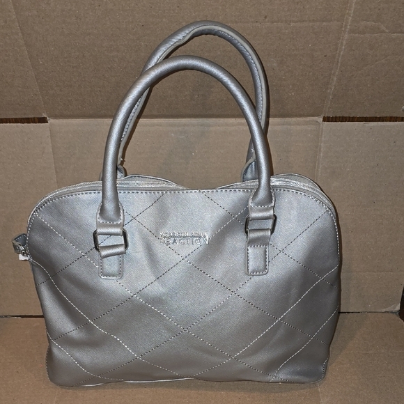 Kenneth Cole Reaction | Bags | New Kenneth Cole Reaction Silver Womens ...